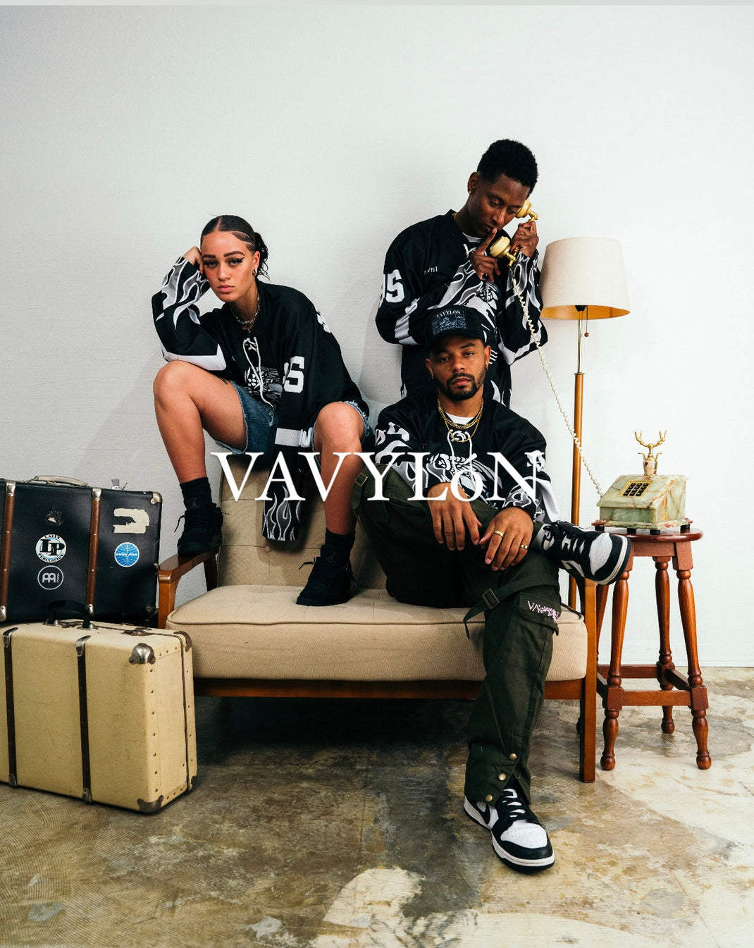 VAVYLóN – VΔVYLόN